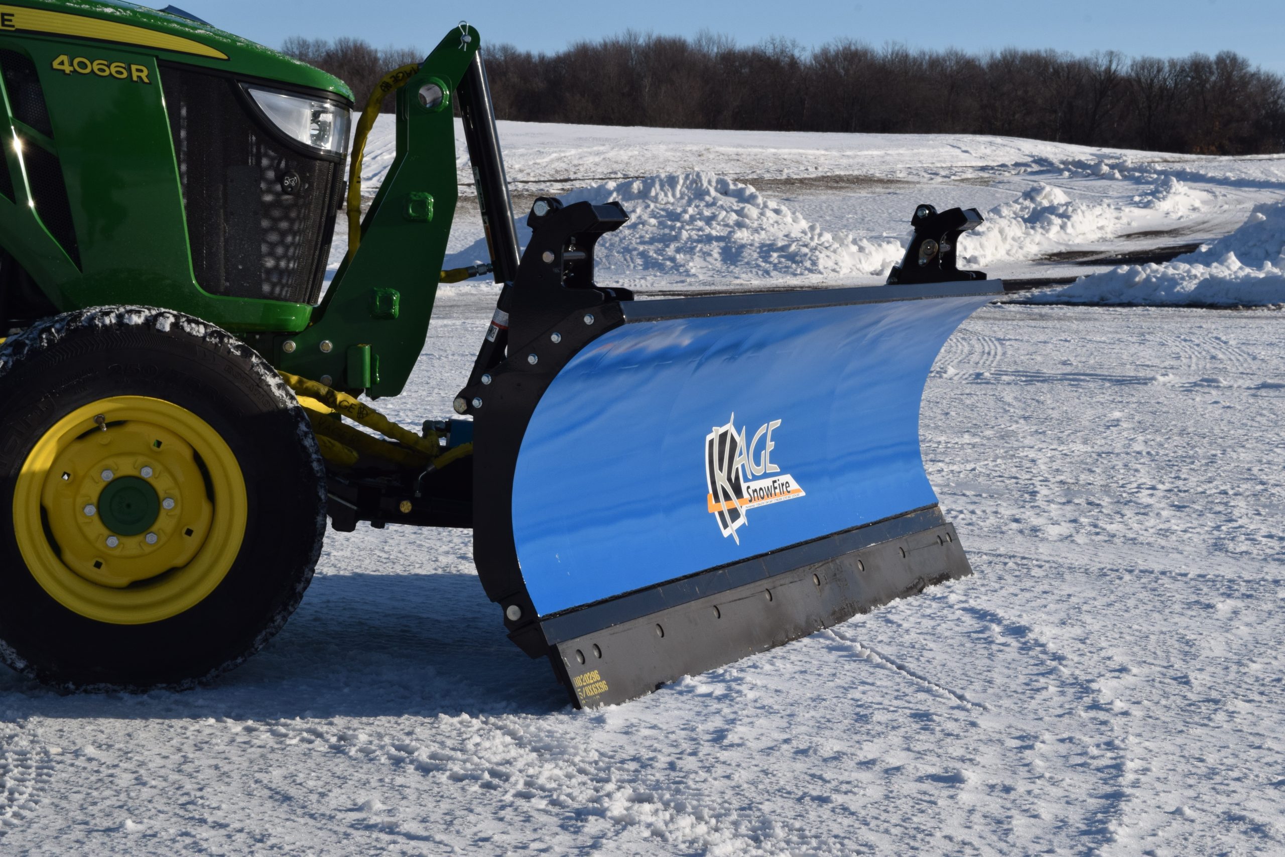How To Choose the Right Snow Plow Cutting Edge Material